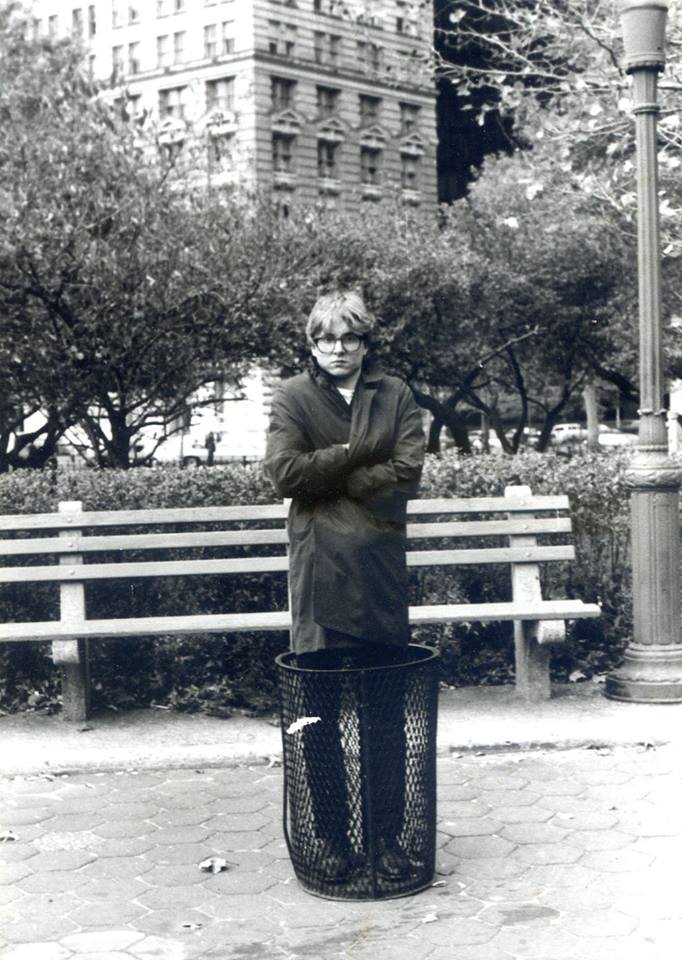 LINES ON PAPER :: Artists